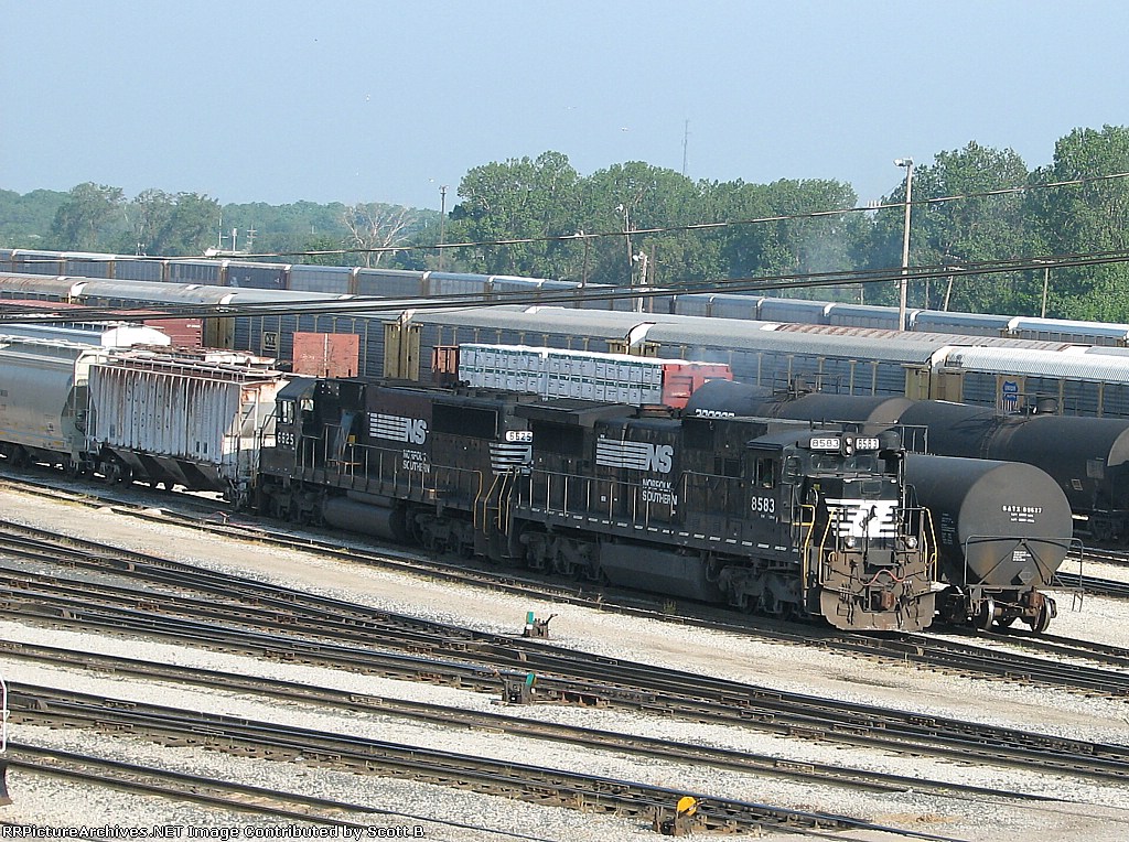 NS 8583 IHB yard
